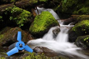 Estream is a personal hydroelectric generator for charging your gadgets ...
