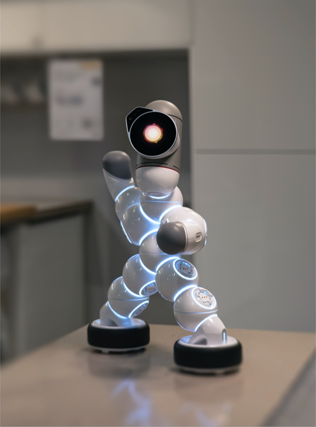 'ClicBot'- modular robotics kit that allows you to build your robot ...