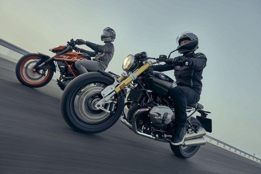 Cardo PACKTALK BOLD – bike-to-bike communication | Innovation Essence