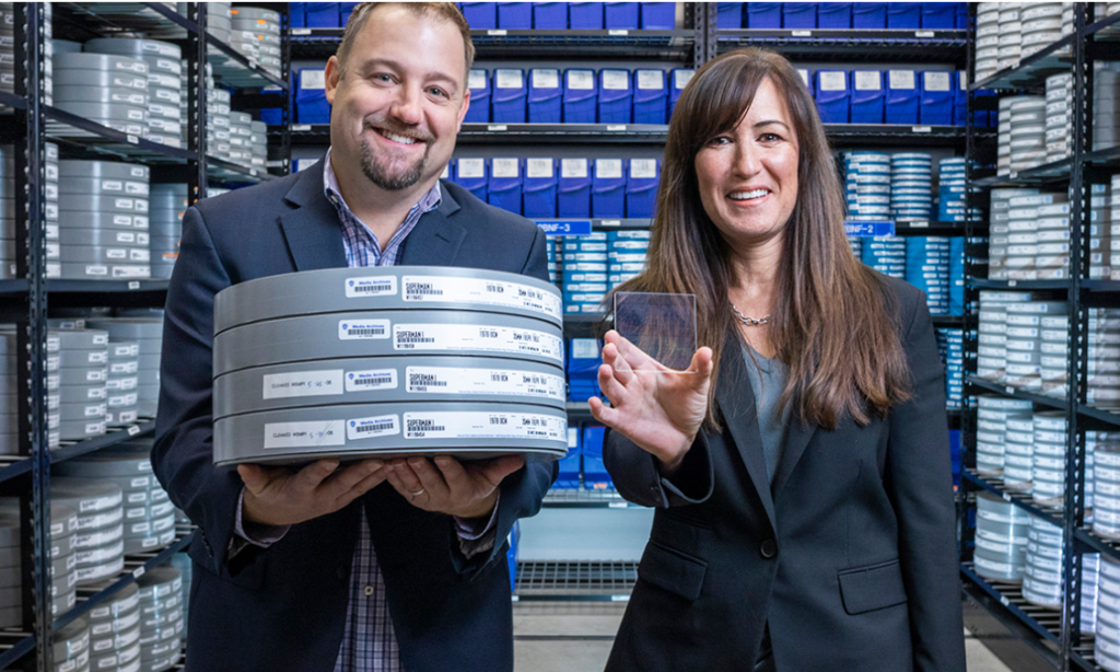 ‘Storing data on glass’ – Microsoft’s Project Silica | Innovation Essence